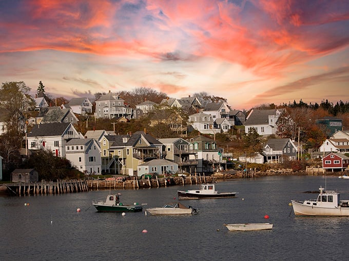 Picture-perfect Stonington: Where every view is postcard-worthy and the lobster traps double as street art.