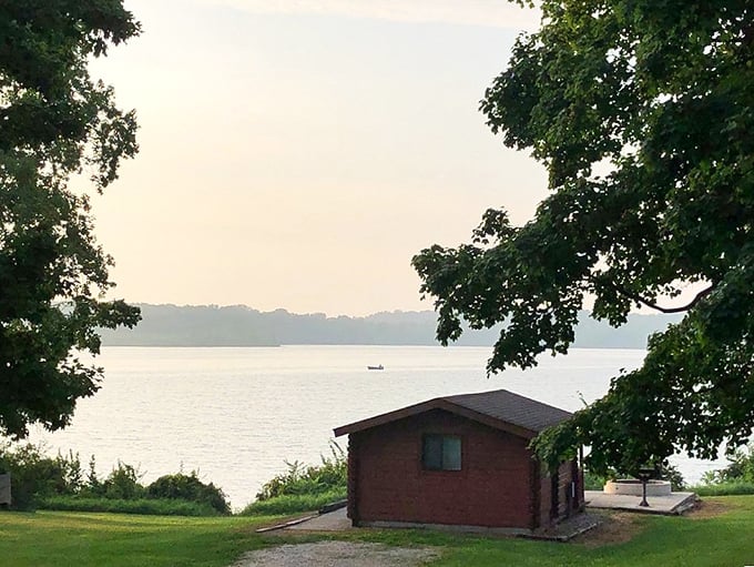 Lakeside luxury, rustic edition. This cabin's got 'cozy retreat' written all over it, minus the hefty resort price tag.