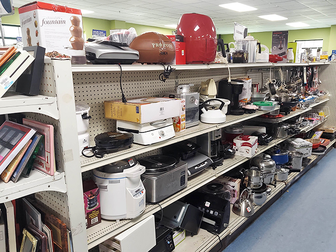 Kitchen gadget heaven! From popcorn makers to coffee pots, it's like stepping into your grandma's attic - if she were a gourmet chef.