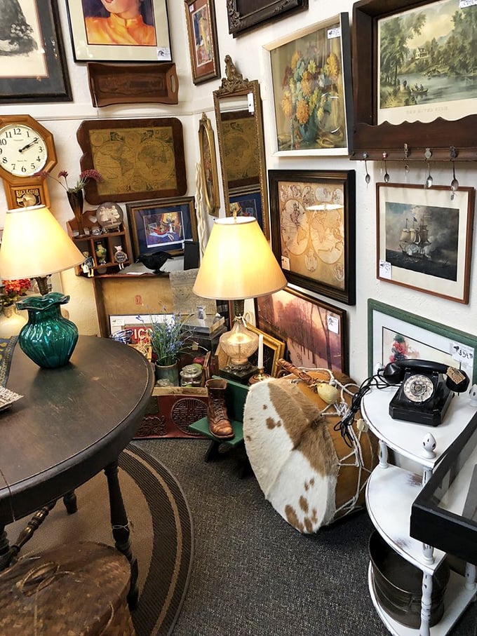 Wall-to-wall wonders! This cornucopia of curios is enough to make even the Antiques Roadshow crew weak in the knees.
