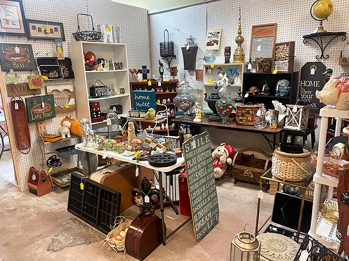 From kitschy to classy, this booth's got it all! It's like your grandma's living room and a Pinterest board had a beautiful, eclectic baby.