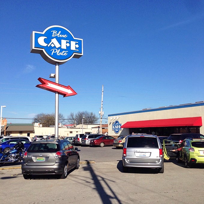 The bat-signal for hungry heroes! This retro sign beckons food lovers from far and wide, promising a feast fit for a king (or queen).