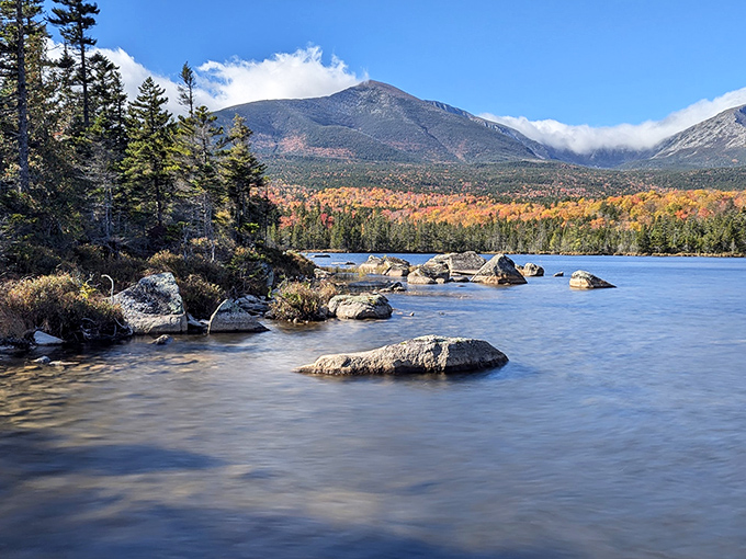 Autumn's masterpiece: Sandy Stream Pond serves up a feast for the eyes that puts even the best pumpkin spice latte to shame.