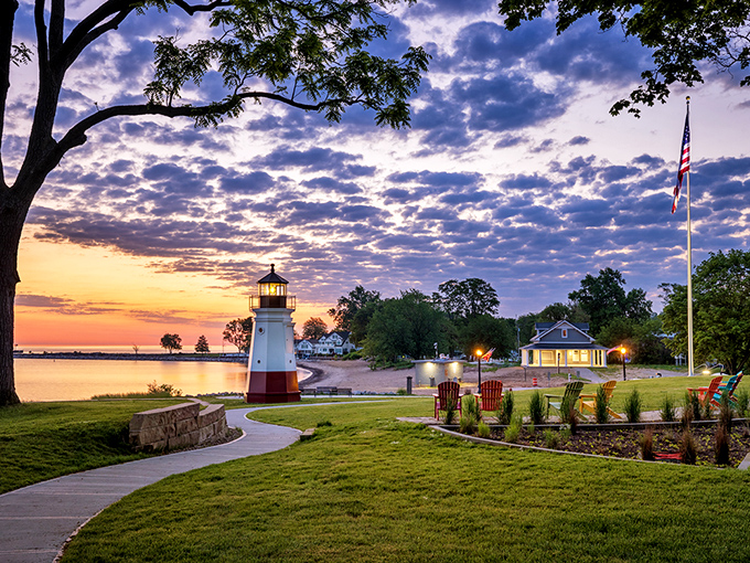 Lighthouse, camera, action! This postcard-perfect scene at sunset could be the opening shot of the next great romance movie set in a charming lakeside town.