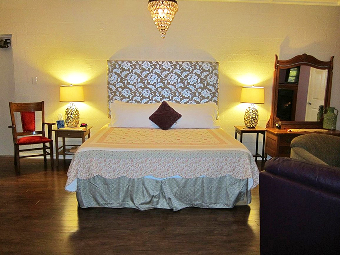 Sweet dreams are made of this: a bedroom fit for the teacher's pet. No more sleeping through history – you'll want to savor every moment here.