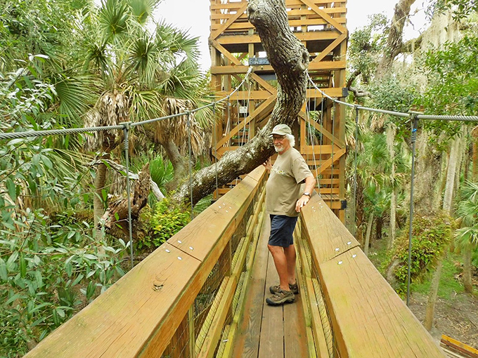 Family bonding, Florida style. Watch out for those palm fronds &ndash; nature's version of a bad hair day!