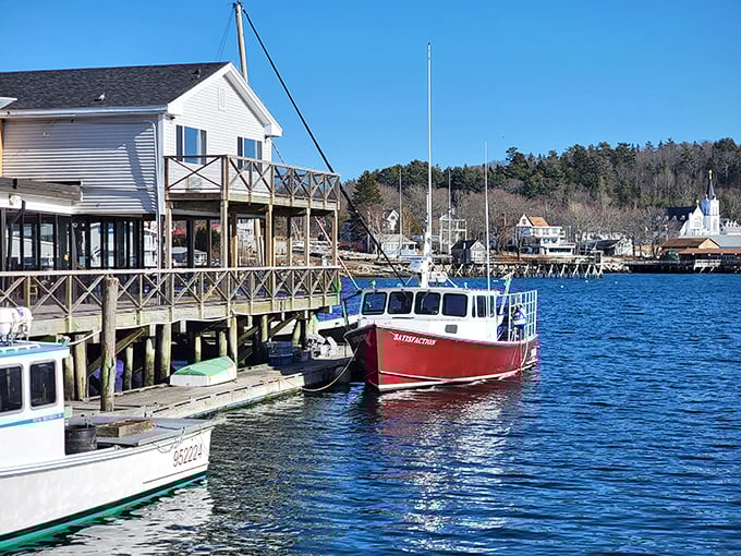 Boothbay Harbor: Where boats outnumber people and everyone's okay with that. A maritime playground for sailors and dreamers alike.