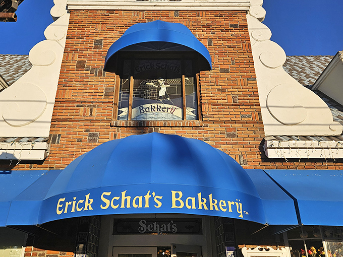 Erick Schat's Bakery: Where the Wild West meets Dutch treats! This Bishop institution is like Disneyland for carb enthusiasts.