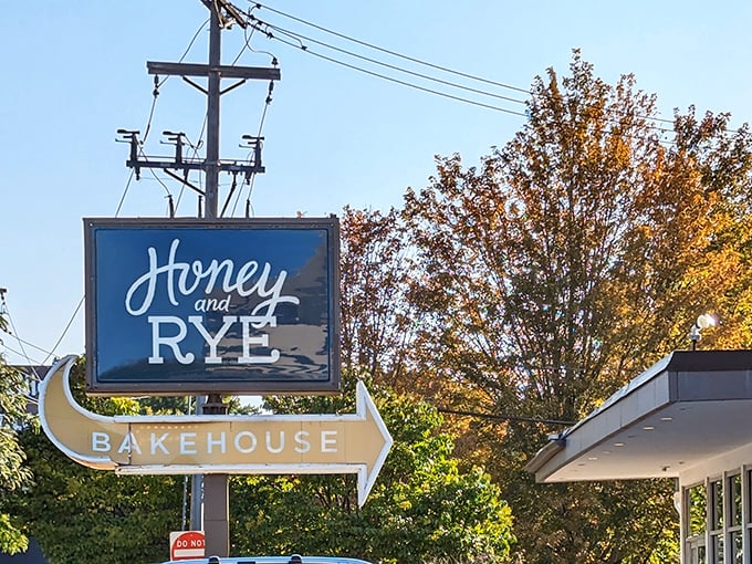 Honey and Rye's eye-catching sign: This bakehouse sign is sweeter than honey. Get ready for a buzz of flavor!