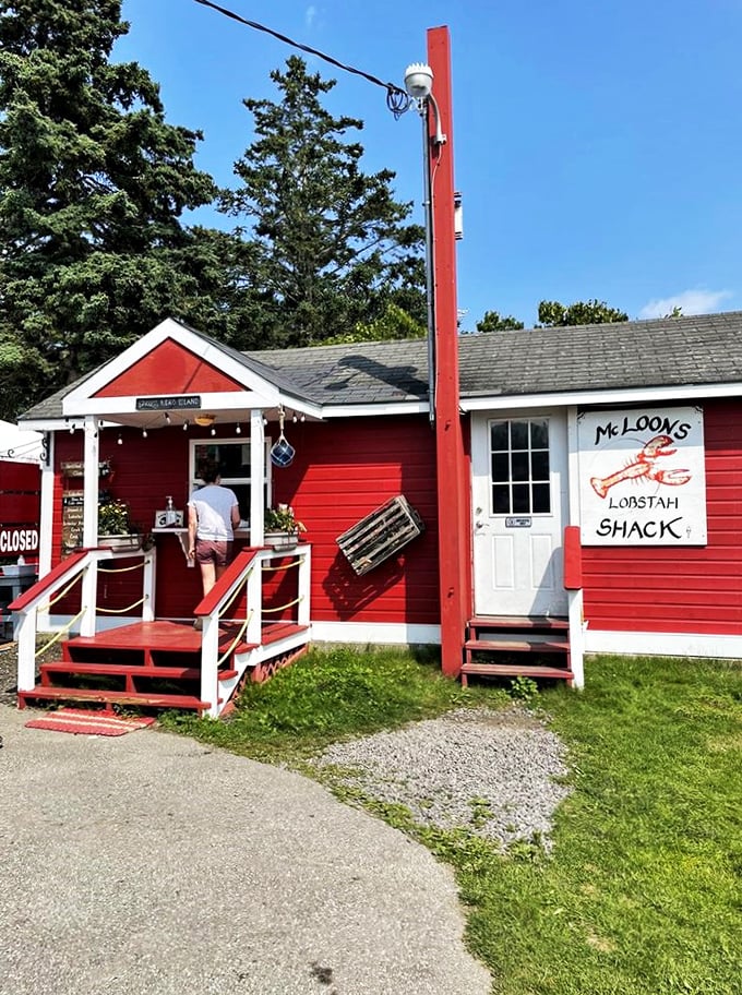 McLoons: The little red shack that could... and did! Serving up lobster so fresh, it might just pinch you back.