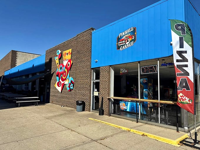 Pinball Garage: Flipper fingers at the ready! This pinball paradise is where silver balls go to live out their wildest dreams.