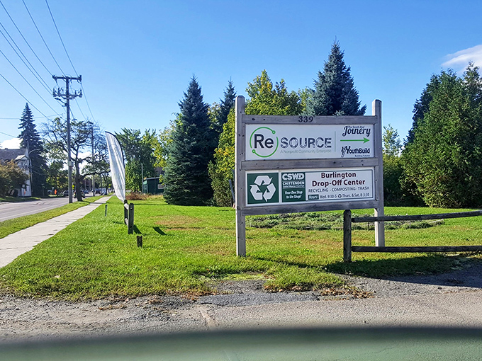 ReSource: Where DIY dreams come true! It's like Home Depot and a time machine had a beautiful, budget-friendly baby.