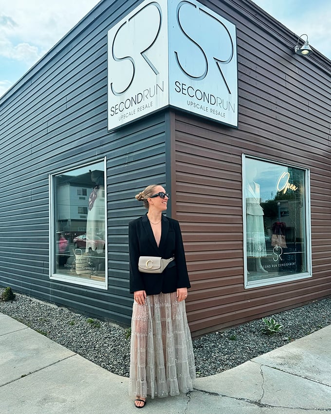 Second Run: Where vintage meets vogue. It's like raiding the coolest grandma's closet, if she were a fashion icon.