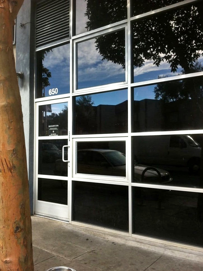 Ahoy, rum lovers! Smuggler's Cove is a pirate's paradise where tiki dreams come true. X marks the spot for tropical tipples!