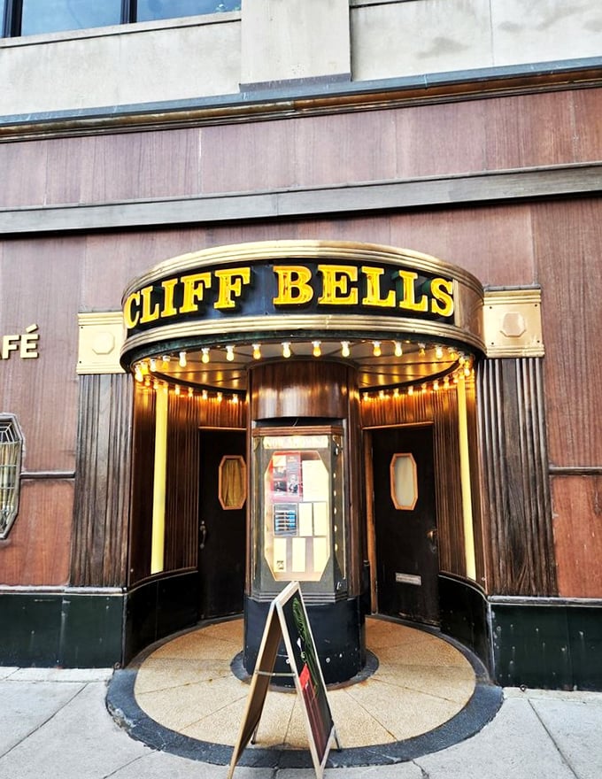 Where cocktails meet time travel. Cliff Bell's transports you to the roaring twenties with every sip and every note of live jazz.