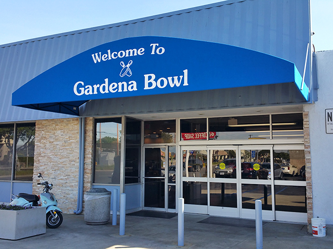 Gardena Bowl: Come for the pins, stay for the spam musubi. Who knew paradise was just a spare away?