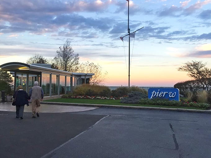 Talk about dinner with a view! Pier W's glass exterior reflects the sky so beautifully, you might forget you're here to eat.