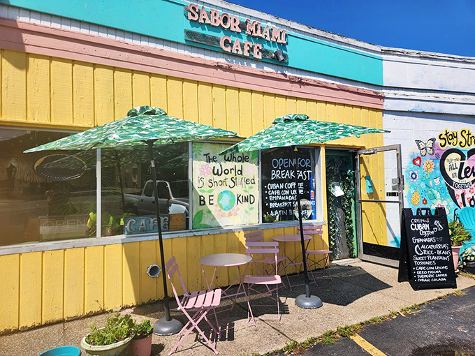 Who says you can't mix art and appetite? Sabor Miami's gallery-cafe combo is a feast for your eyes and stomach. It's like MoMA, but with better snacks!