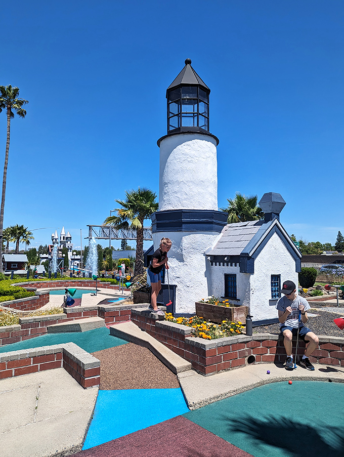 Is that a moat or a water hazard? At Scandia, your golf ball might need swimming lessons.