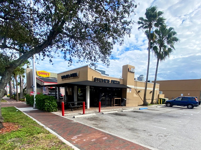 Miami's midnight marvel! Steve's simple storefront belies the magic happening inside. Prepare for pizza epiphanies at all hours!