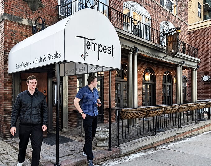 Oysters and elegance, served with a side of urban sophistication. Tempest is where seafood gets dressed up for a night on the town.