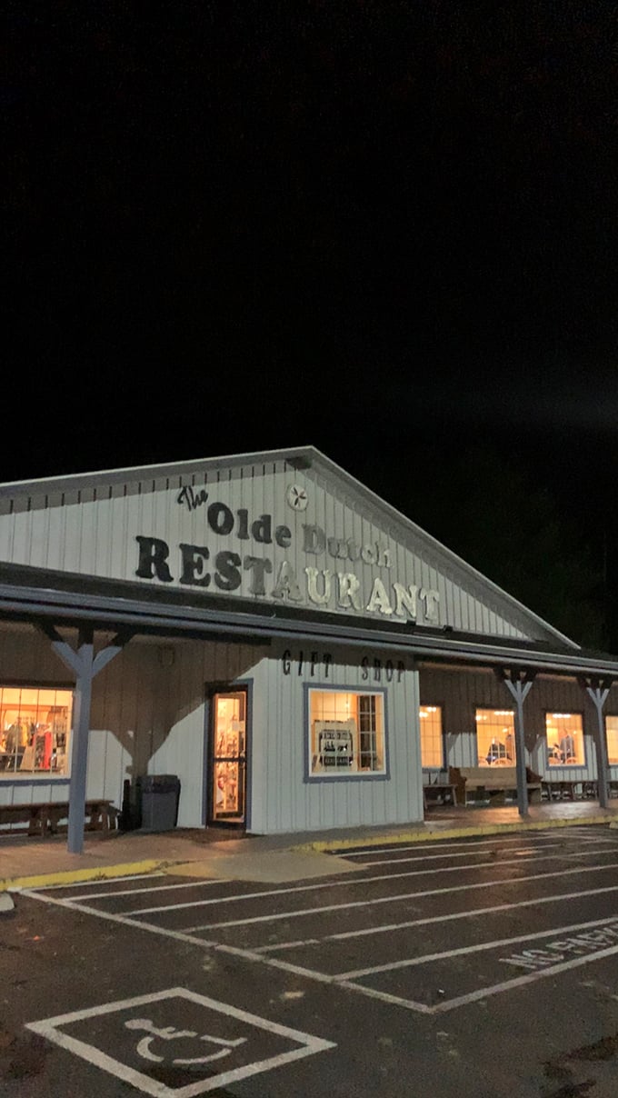 Dutch treat central! The Olde Dutch Restaurant's facade promises a feast that'll have you saying "Eet smakelijk!" in no time.