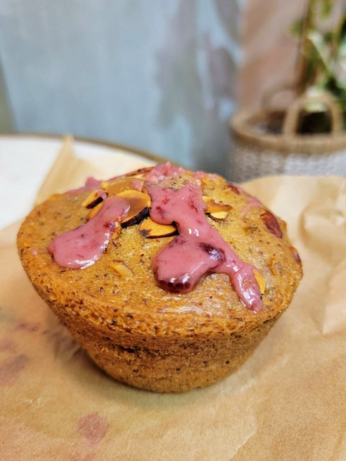 Holy moly, muffin madness! This almond butter cherry creation is so pretty, it belongs in a museum. But let's be real, it belongs in our bellies even more.