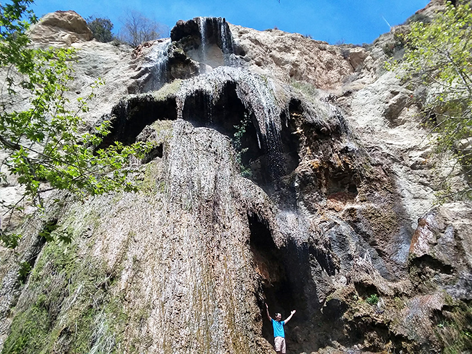 Rock formations that would make Michelangelo jealous. Nature's been sculpting here long before Hollywood discovered Botox!