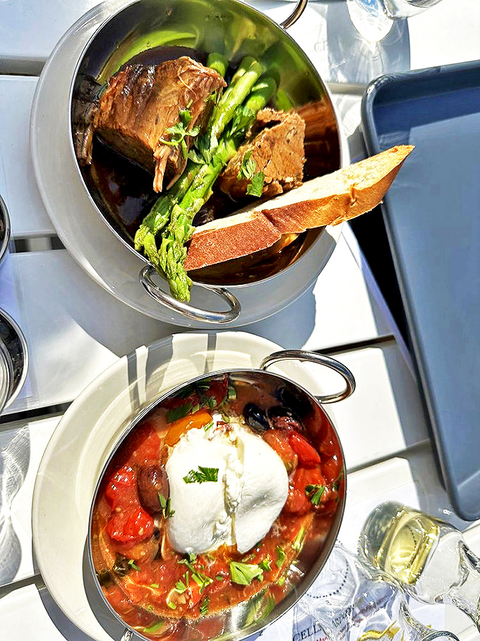 Fork-tender short ribs and crisp asparagus: a match made in culinary heaven. It's like a hug for your stomach.