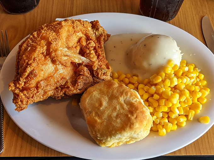 A feast fit for a king... or just a really hungry Kansan! Crispy chicken, creamy mashed potatoes, and buttery corn create a trifecta of tastiness.