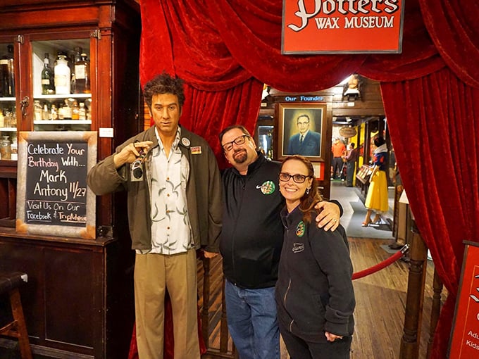 "Celebrate your birthday with Mark Antony!" they said. Little did these visitors know, he's been waiting 2000 years for cake.