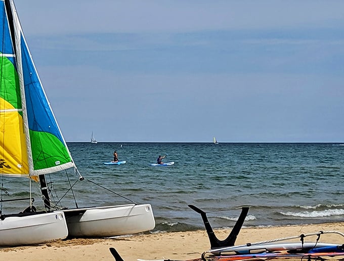 Ahoy, landlubbers! Whether you're channeling your inner Hemingway or just trying not to fall in, Gillson Park's waters welcome sailors of all stripes.