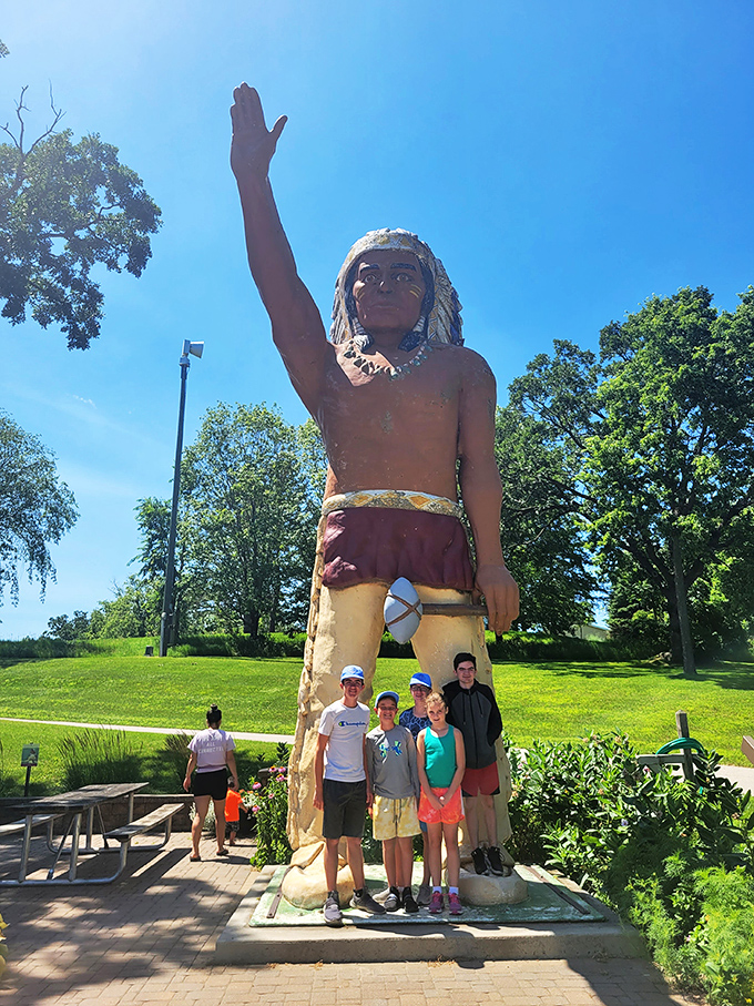 Size matters! These visitors look like they're auditioning for 'Honey, I Shrunk the Kids: Minnesota Edition.'