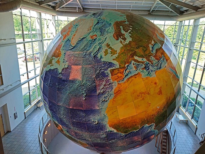 Bird's eye bonanza! Eartha's top view gives new meaning to "on top of the world," minus the vertigo.