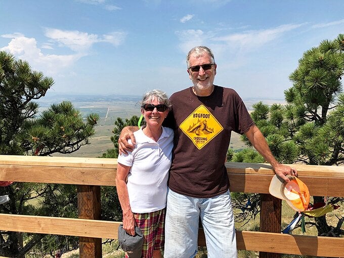 Summit selfie time! These intrepid hikers prove that the best views come to those who sweat. Pack your camera and your sense of adventure!
