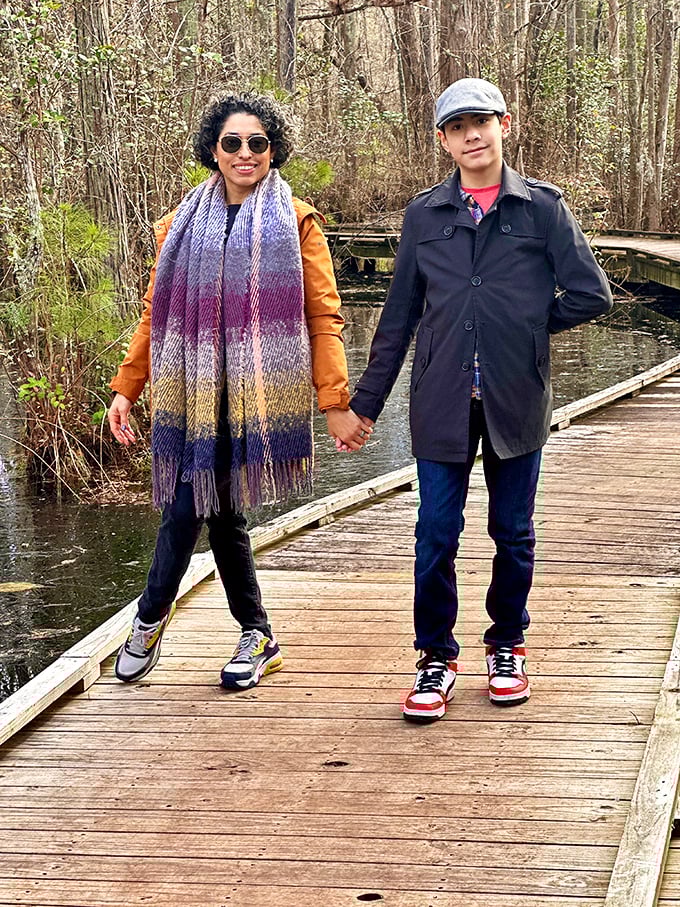 Love is a walk in the park. These two lovebirds are giving new meaning to 'swamp romance'. Who needs Paris when you've got Woods Bay?