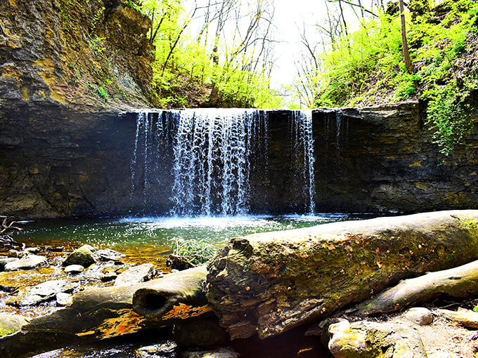 Mother Nature's own spa day! Indian Run Falls cascades over rocks, creating a soothing symphony that's better than any white noise machine.