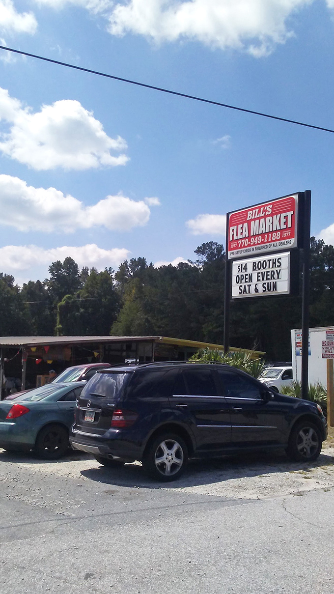 Bill's Flea Market: Where 'one man's trash' becomes your new conversation piece. It's a bargain hunter's playground with a side of nostalgia.