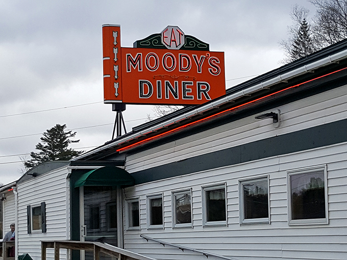 Moody's Diner: Where the 1950s never ended, and the pie is always worth the drive. A slice of Americana, served daily since 1927.