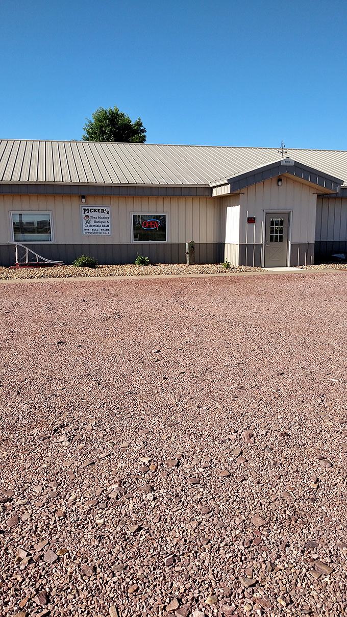 Picker's paradise! This unassuming building is like a TARDIS of treasures &ndash; bigger on the inside than physics should allow.