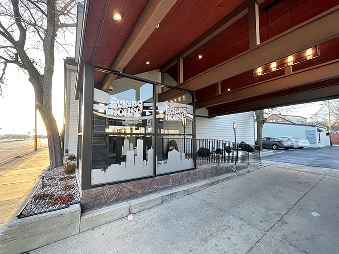 The Packing House: Where retro cool meets culinary excellence. It's like your coolest uncle opened a restaurant &ndash; and boy, can he cook!