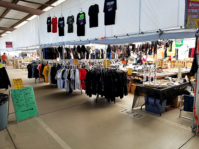 Desert bargain oasis! Come for the deals on sombreros, stay for the tacos that'll make your taste buds do the cha-cha.