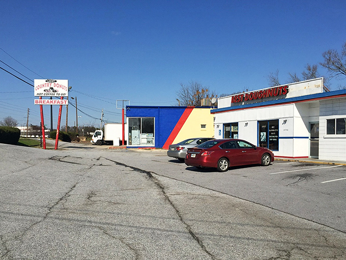 Who needs a red carpet when you've got powdered sugar? Best Country Doughnuts rolls out the sweet welcome mat for flavor seekers.
