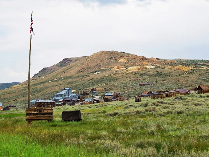 Ghost town or time capsule? Bodie serves up Wild West nostalgia with a supernatural twist. Dust, decay, and maybe a spectral saloon keeper or two.