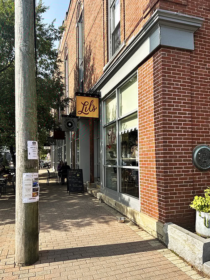 Kittery's best-kept secret? Lil's Caf&eacute; packs big flavors behind its quaint New England facade. Prepare for a taste bud revolution!