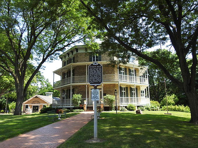 Step into the Octagon House and prepare for some serious angle envy. Your square rooms will never look the same again.