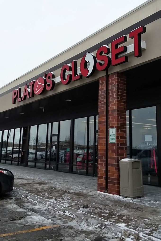 Denim days! This jean jungle offers more styles than a 90s boy band, from skinny to boot-cut and everything in between.