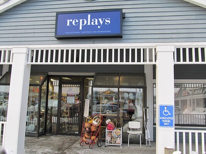 Step into Replays, step out in style! It's like raiding the coolest grandma's closet, if grandma was a rock star.