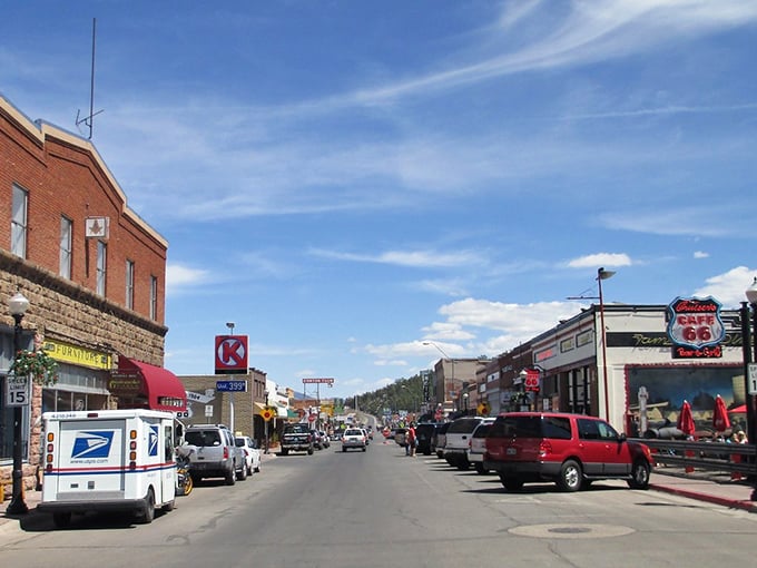 The Grand Canyon Railway beckons adventure seekers. All aboard for a journey that's part transportation, part time machine!