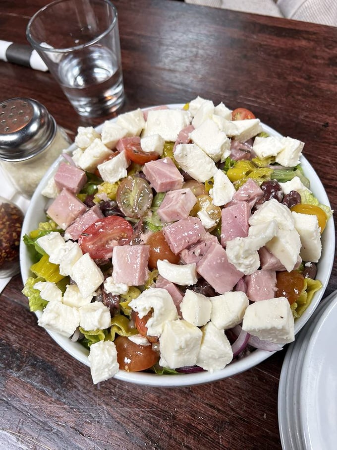 A salad that scores a perfect split. Fresh, colorful, and packed with more personality than a 1920s speakeasy.